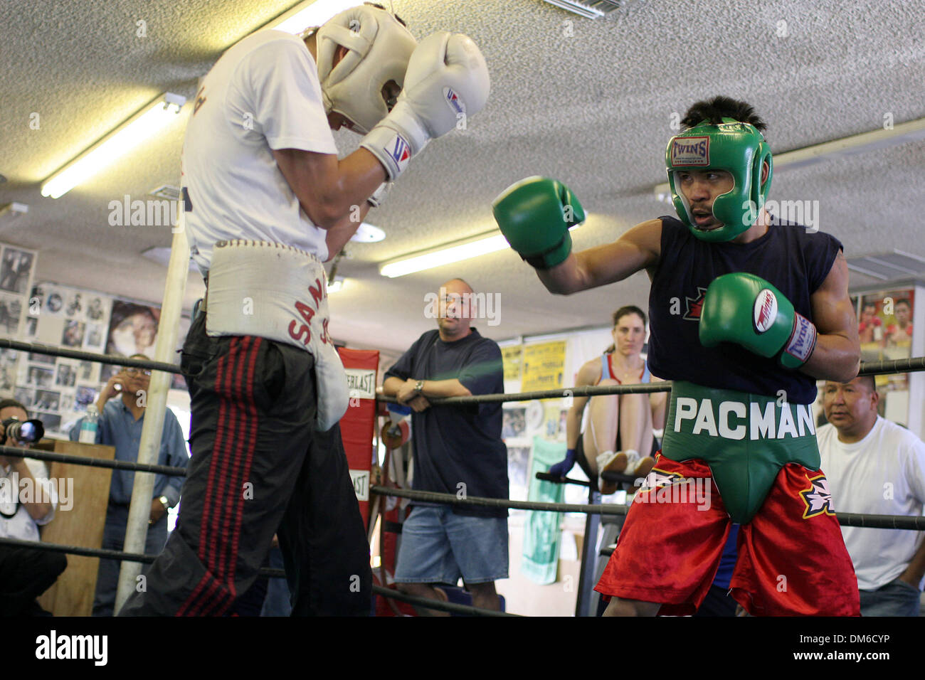 Mar 08, 2005; Hollywood, CA, USA; Phillipino superstar boxer MANNY ...