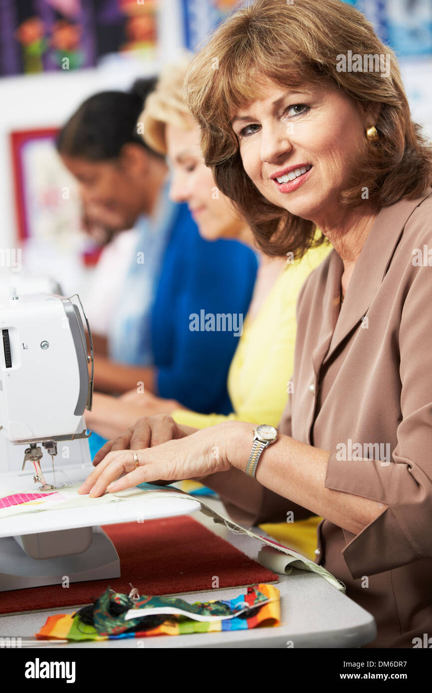 Four sewing machines hi-res stock photography and images - Alamy