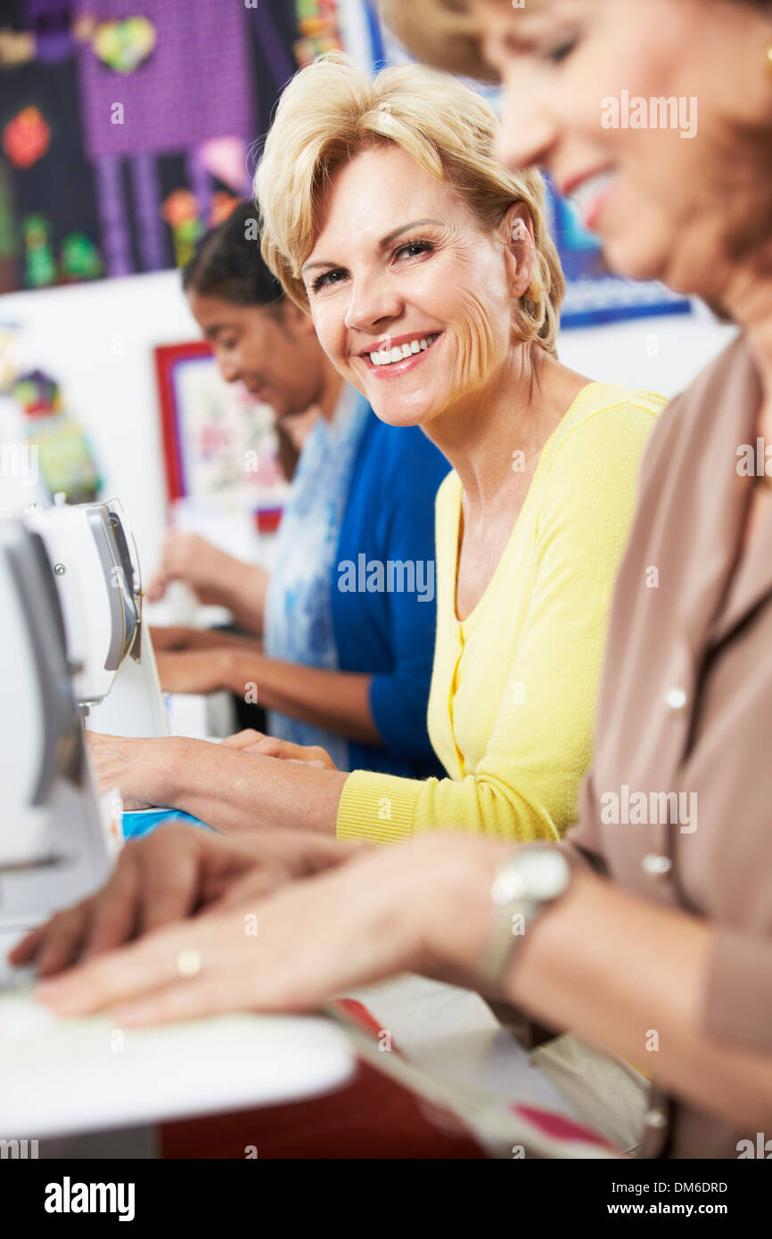 Four sewing machines hi-res stock photography and images - Alamy