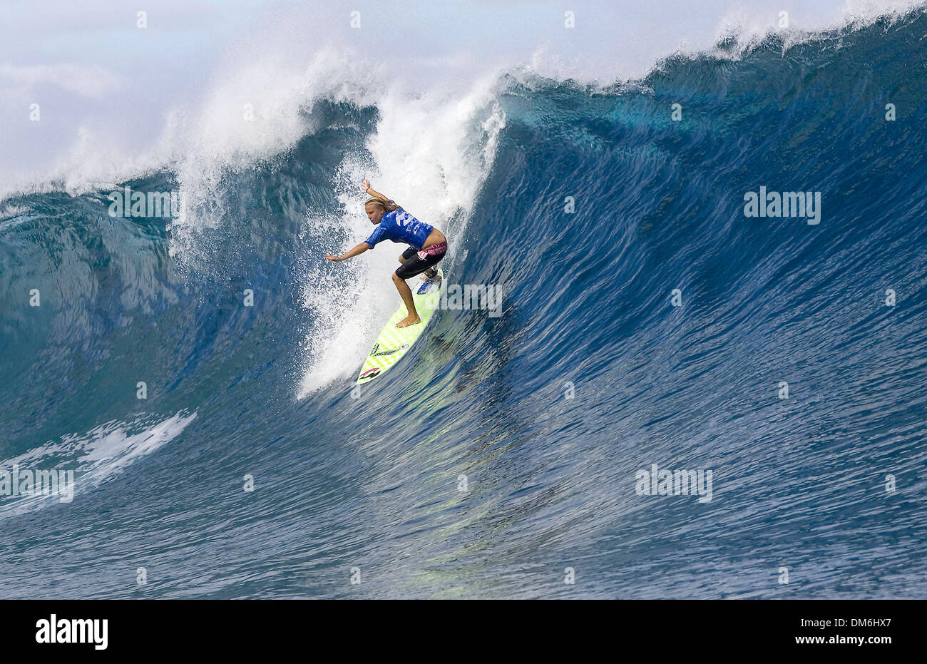 May 05, 2005; Teahupoo, Tahiti, Tahiti; Surfign. Rookie Pro SHERIDAN ...