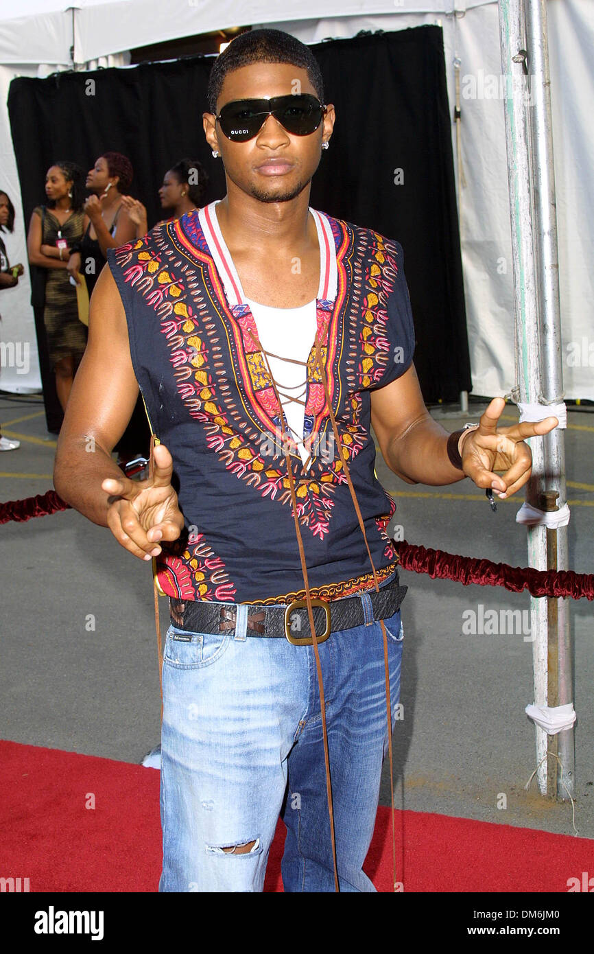 Jan. 9, 2002 - 29TH AMERICAN MUSIC AWARDS.AT THE SHRINE AUDITORIUM IN ...