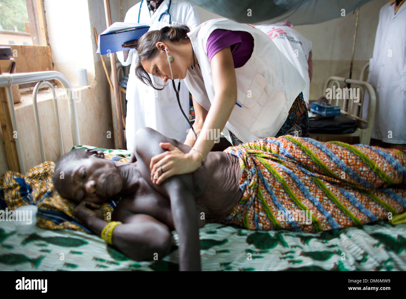 MSF doctor at work in batangafo hospital, central african republic ...
