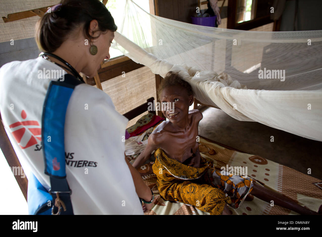 Msf doctor work in batangafo hi-res stock photography and images - Alamy