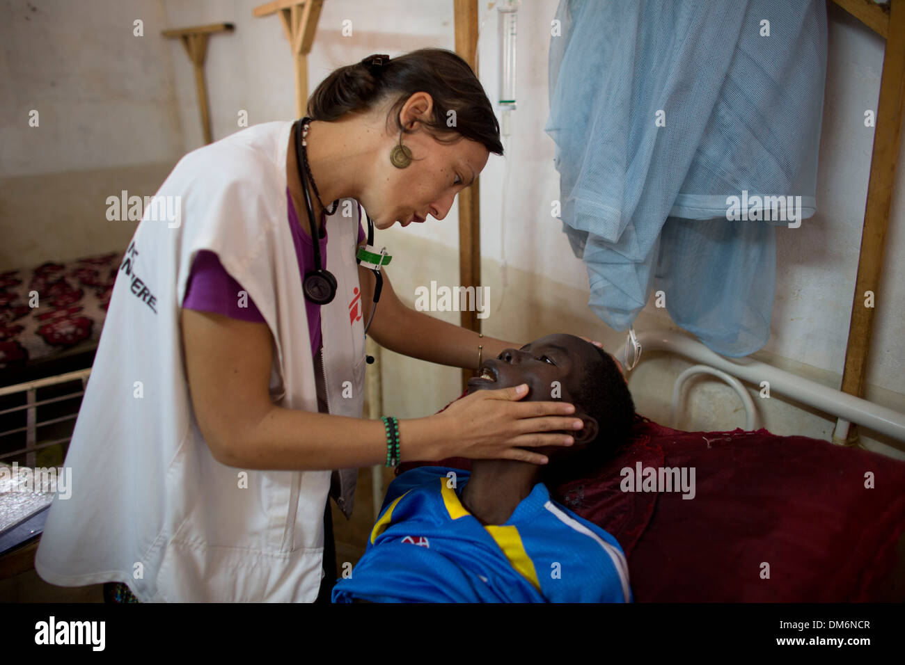 MSF doctor at work in batangafo hospital, central african republic ...
