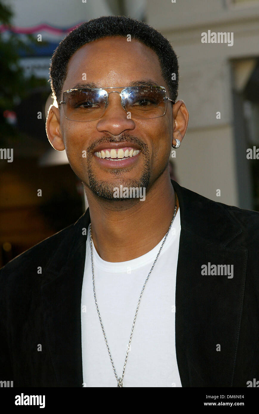June 26, 2002 - Los Angeles, CALIFORNIA - MEN IN BLACK II PREMIERE.AT ...