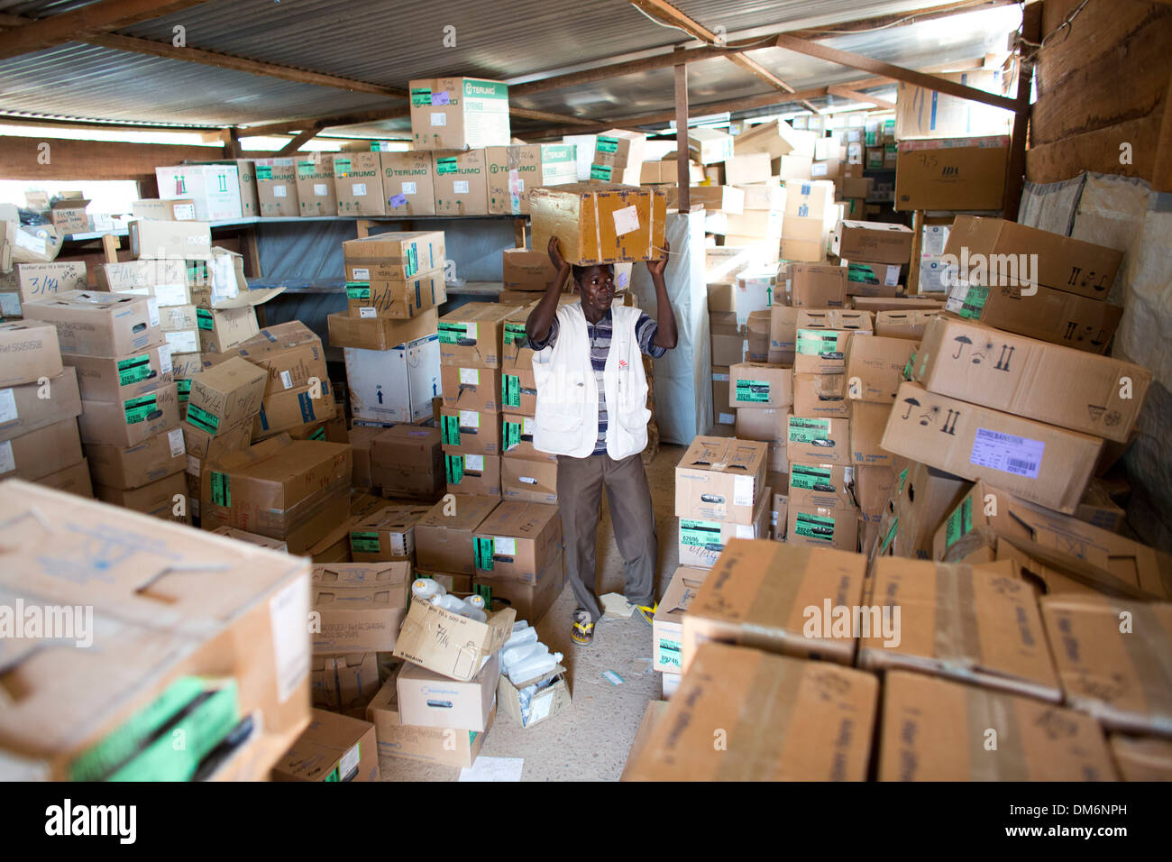 drug pharmacy at the MSF spain hospital in batangafo, CAR Stock Photo ...