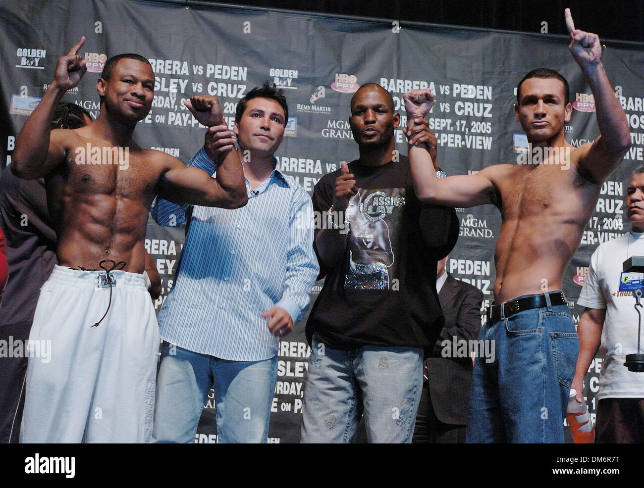 Sep 16, 2005; Las Vegas, NV, USA; "SHANE MOSLEY, OSCAR DE LA HOYA ...