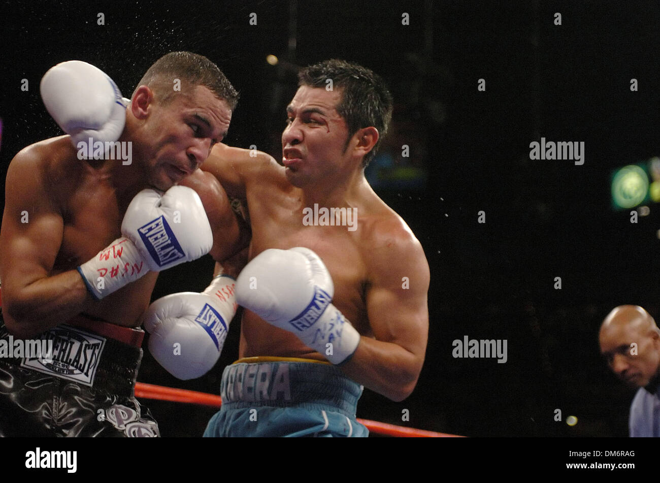 Boy featherweight hi-res stock photography and images - Alamy