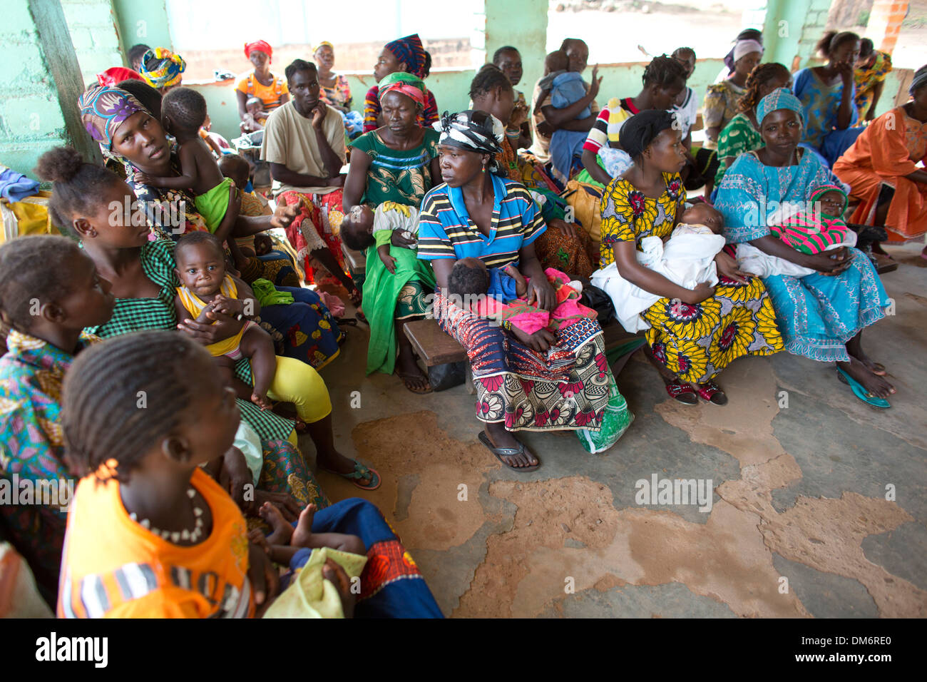 Mothers and children waiting at the hospital in Central African ...
