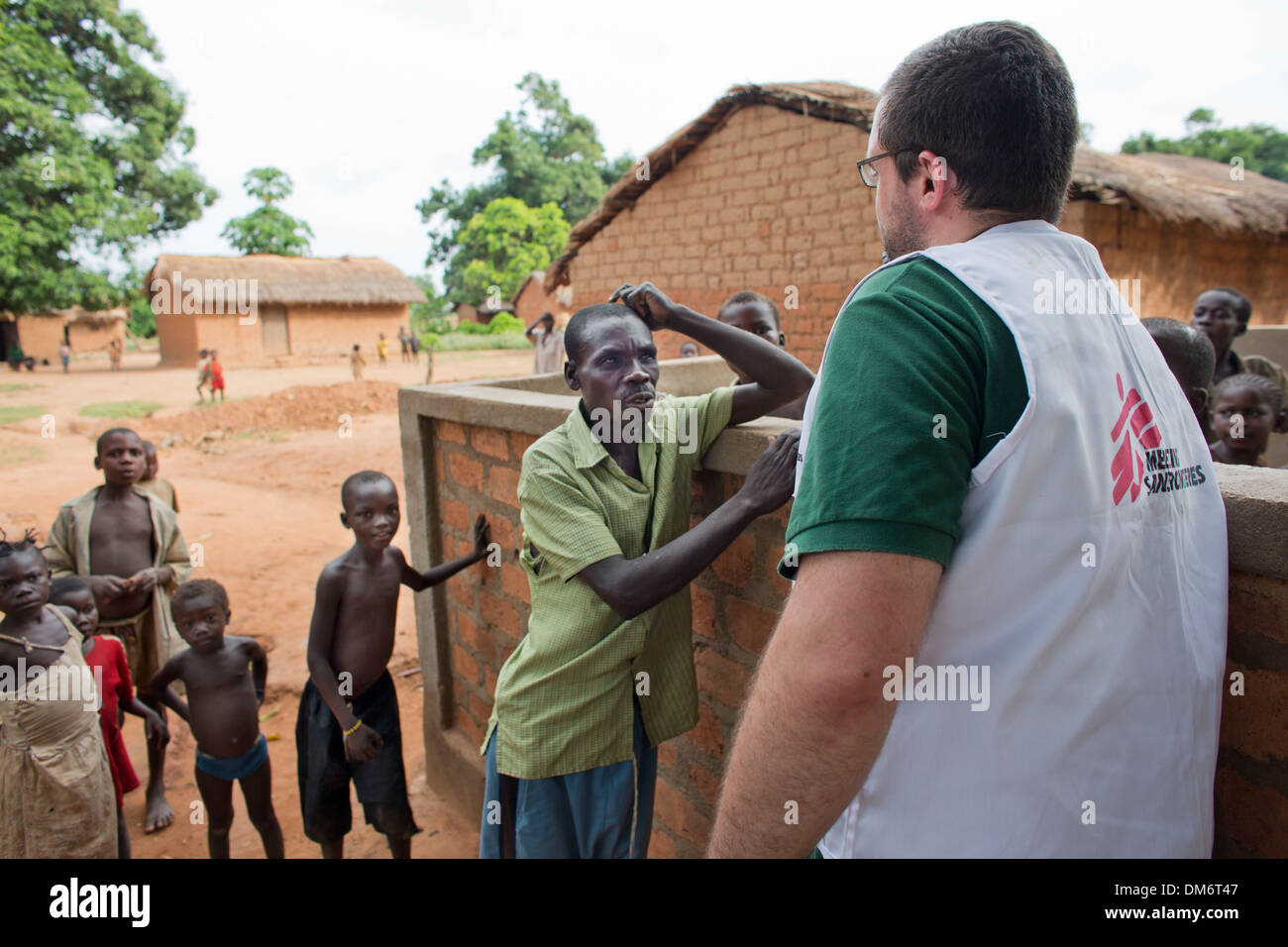 MSF staff at work in batangafo, CAR Stock Photo - Alamy