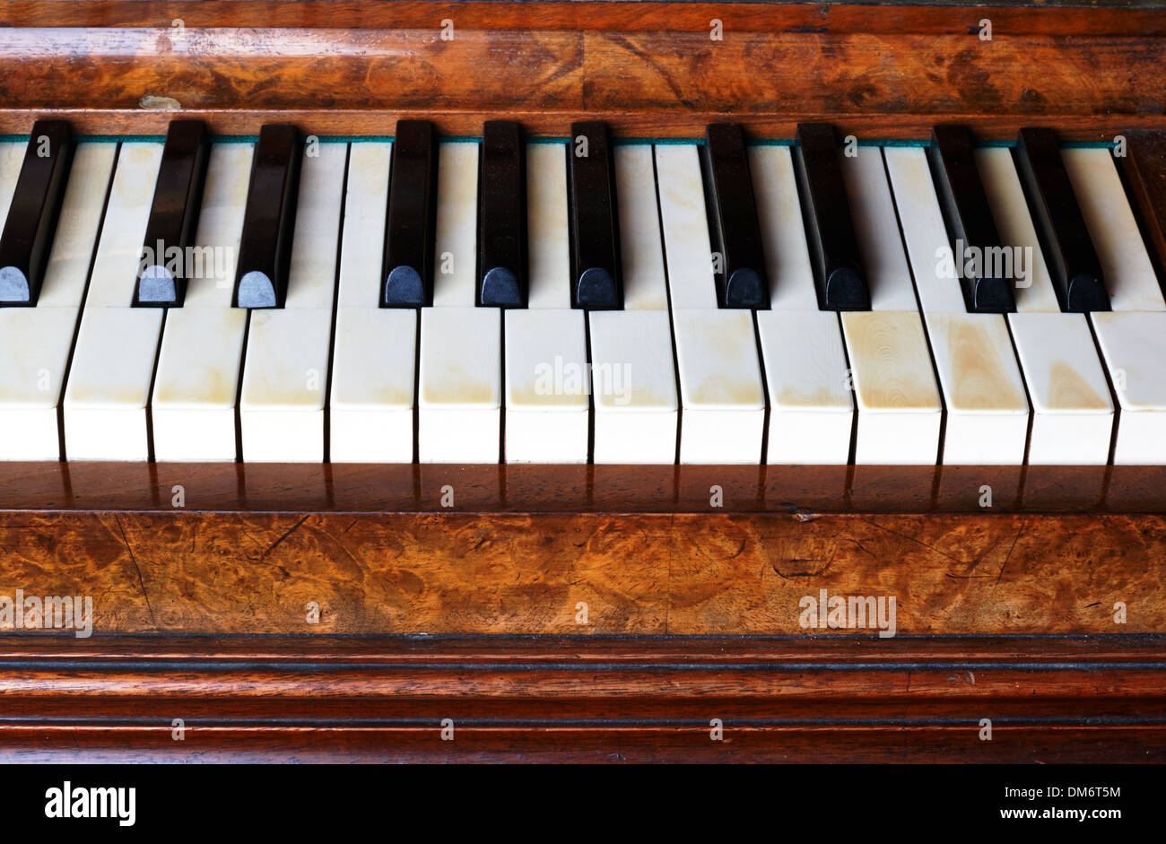 Piano keys of an old piano Stock Photo - Alamy