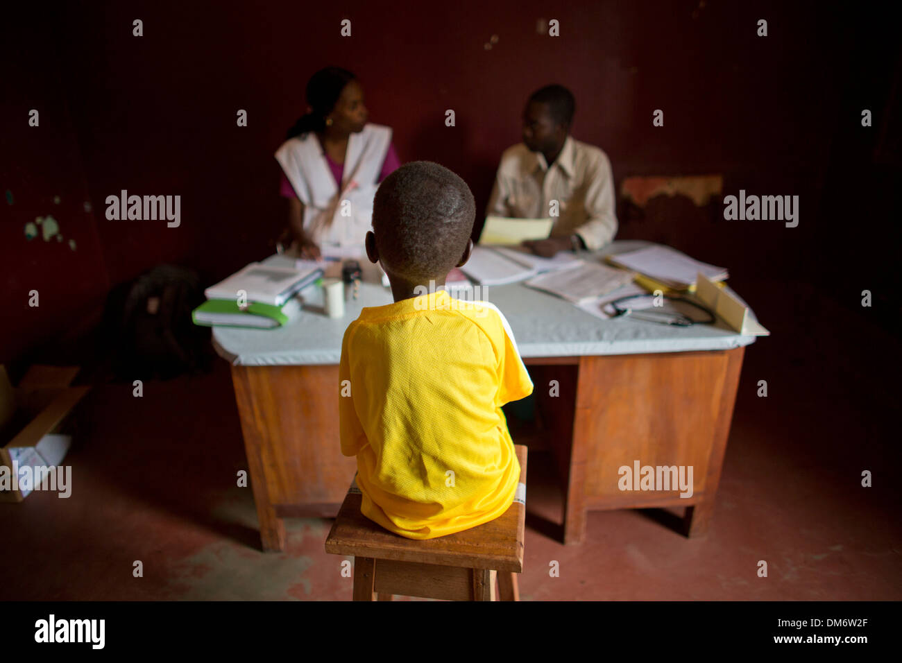 MSF doctor at work at the hospital in Bossangoa, central african ...