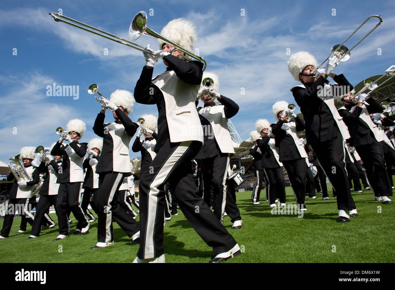 Dutch marching hi-res stock photography and images - Alamy