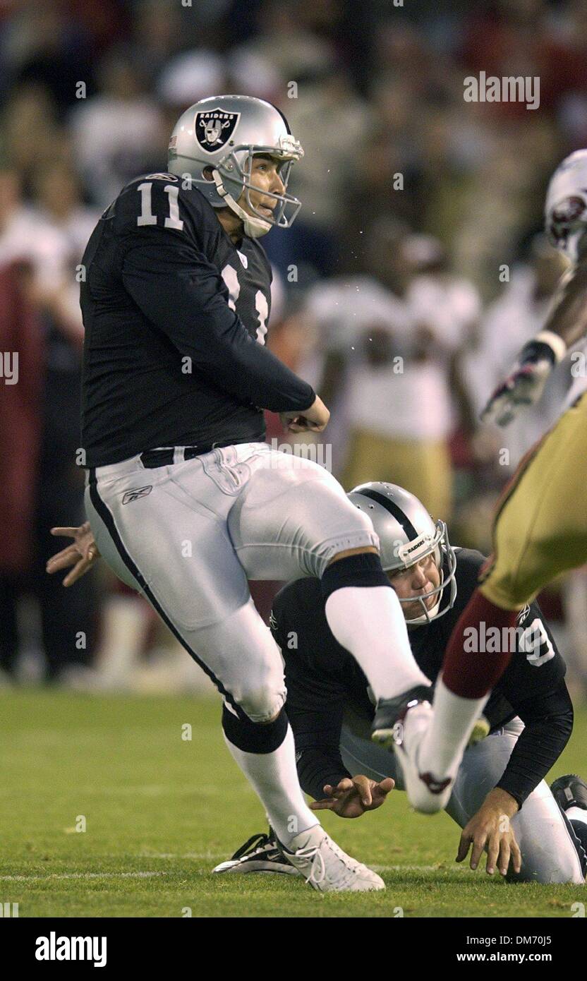 Sebastian Janikowski Kicking