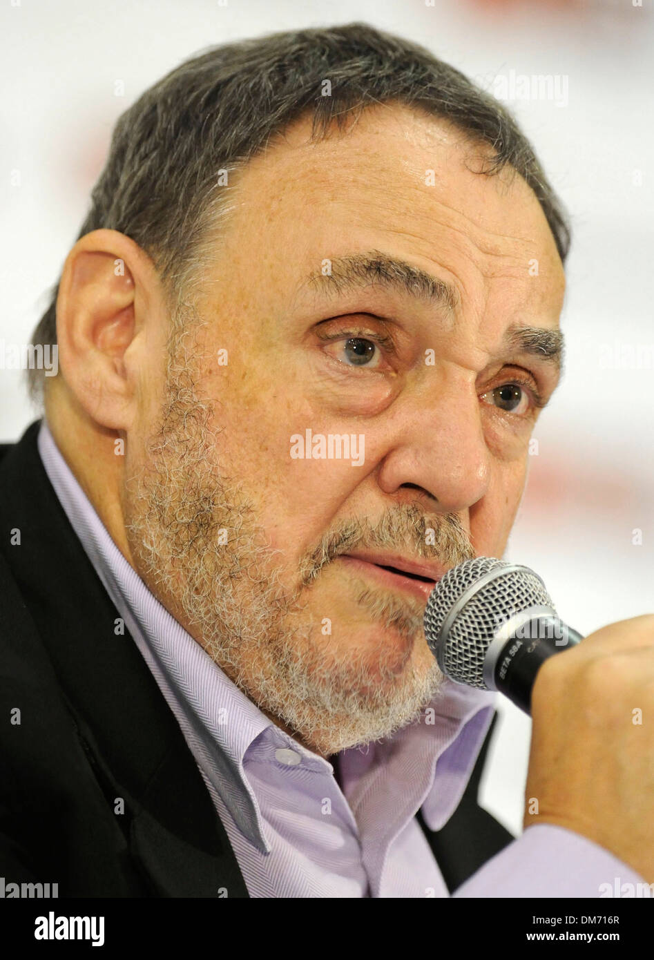 John rhys davis hi-res stock photography and images - Alamy