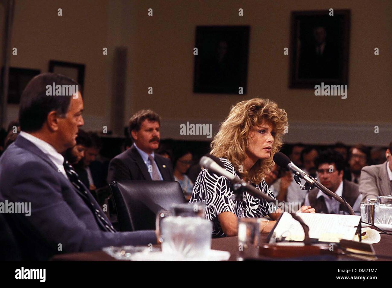 Fawn hall hi-res stock photography and images - Alamy