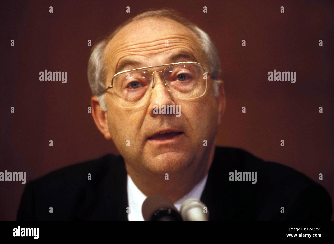 Phil gramm hi-res stock photography and images - Alamy