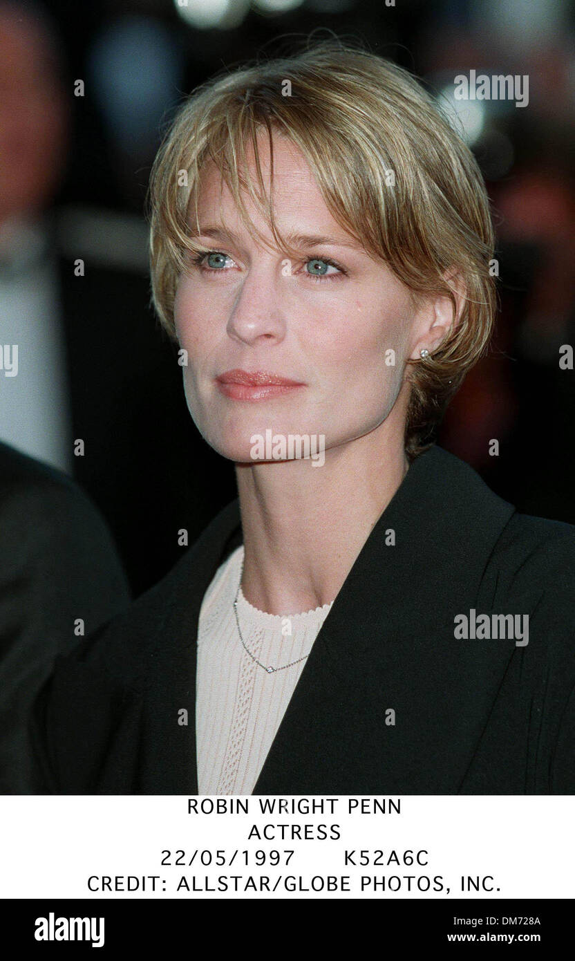 Robin Wright's Instagram, Twitter & Facebook on IDCrawl