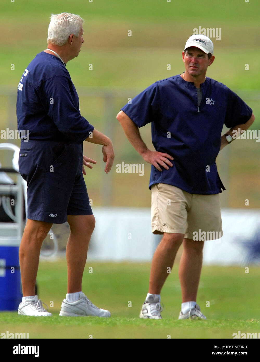 Dallas cowboys coach bill parcells hi-res stock photography and images ...