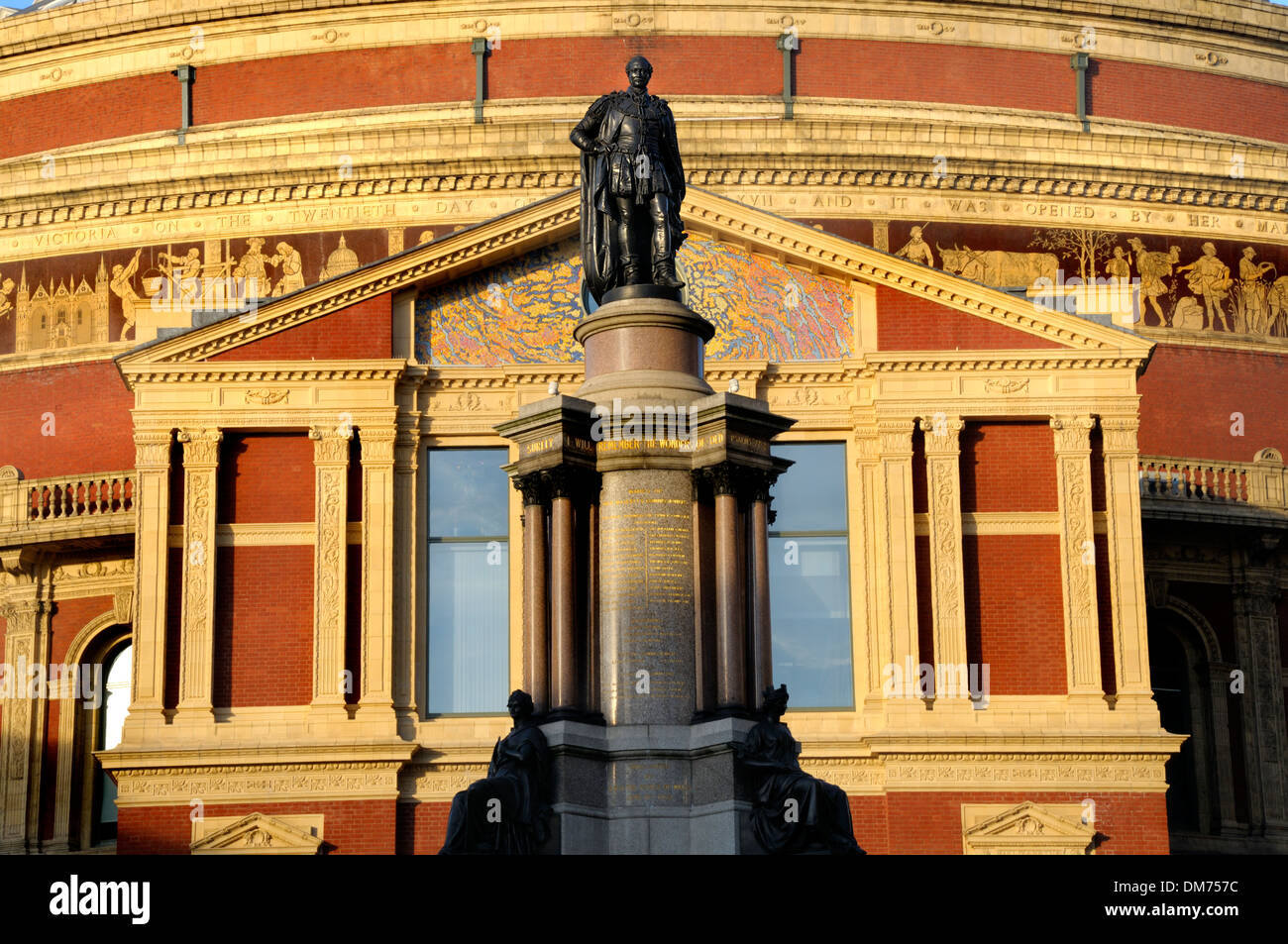 Prince albert great exhibition hi-res stock photography and images - Alamy