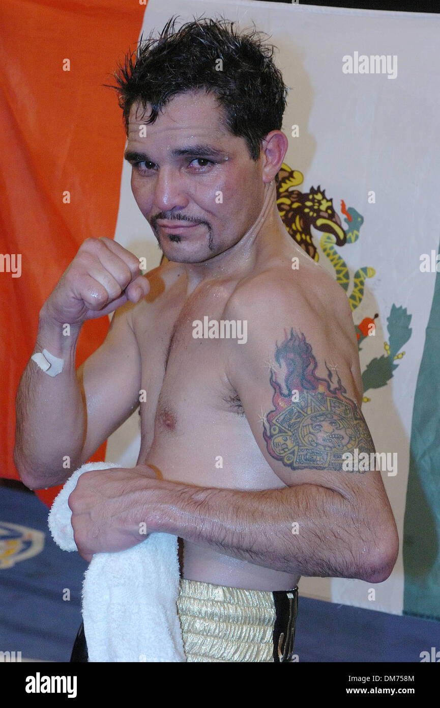 Sep 23, 2005; Los Angeles, CA, USA; JAVIER JAUREGUI (49-12-2 34KO ...