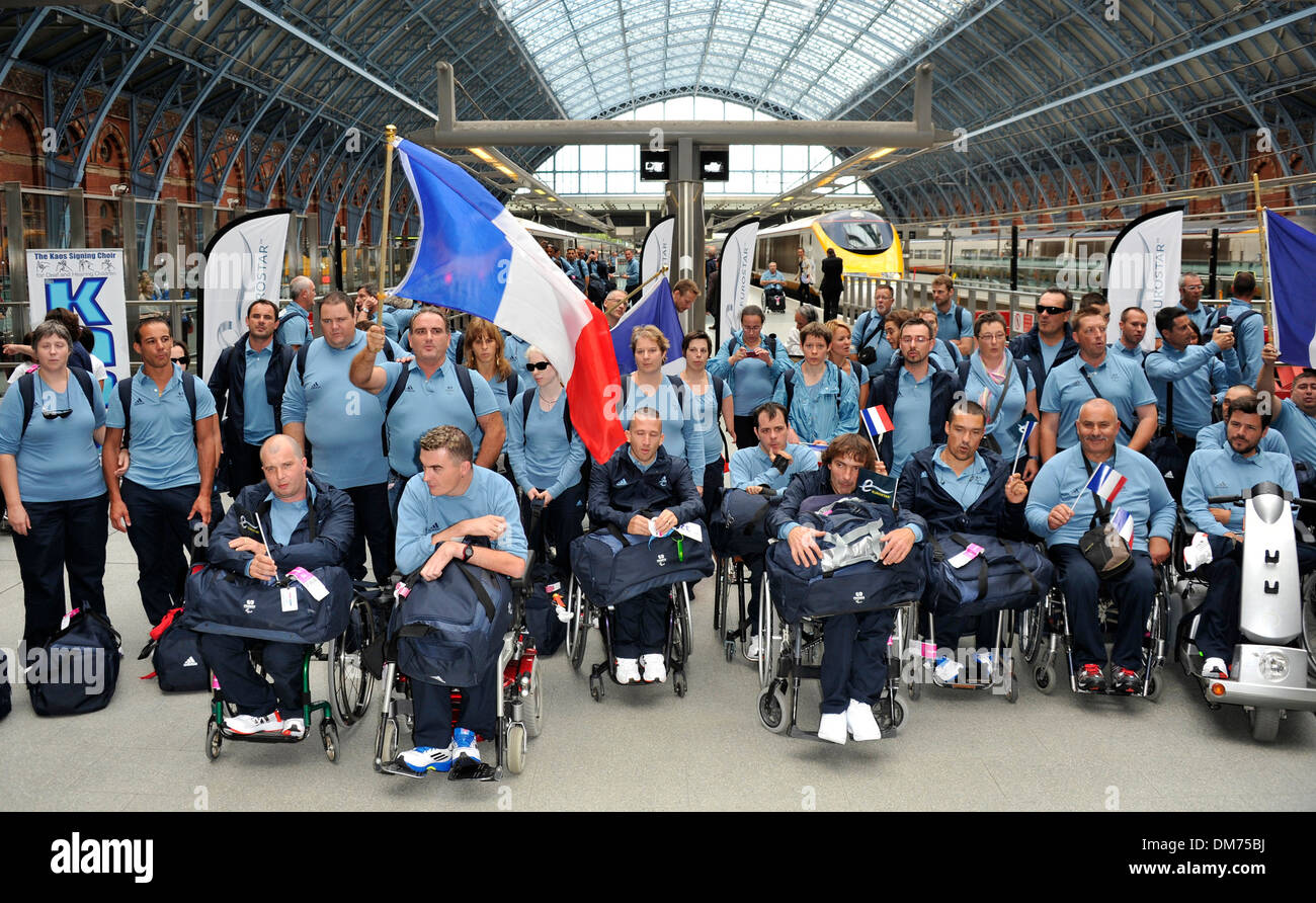 The French Paralympic team arrive at King's Cross St Pancras ...