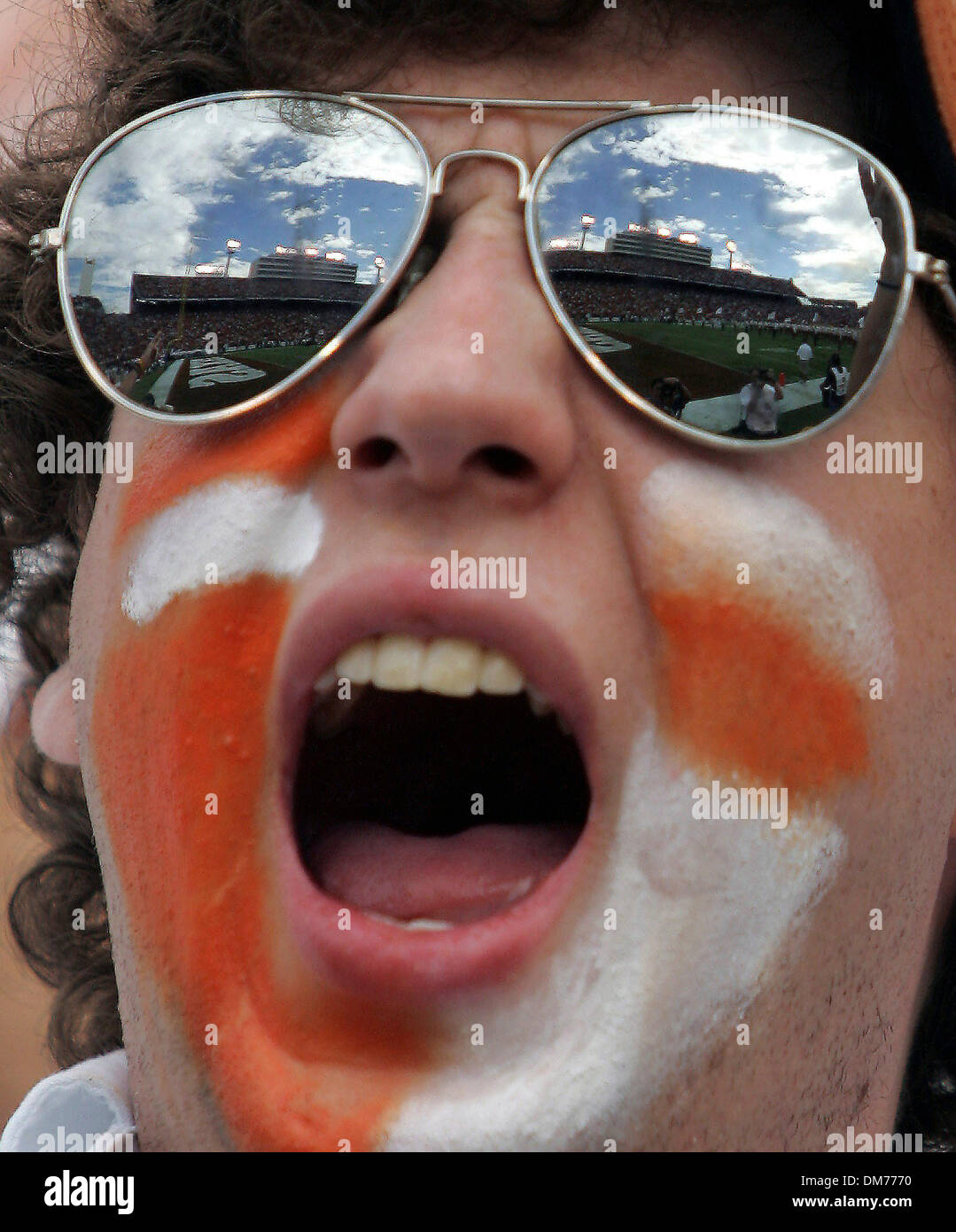 W 8 12 45 hi-res stock photography and images - Alamy