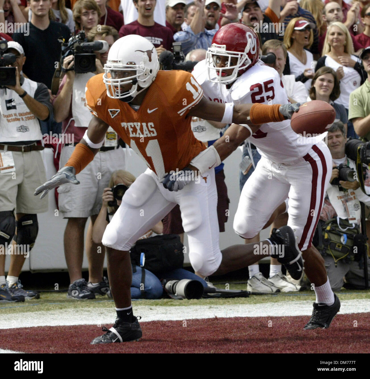 J wolfe hi-res stock photography and images - Alamy