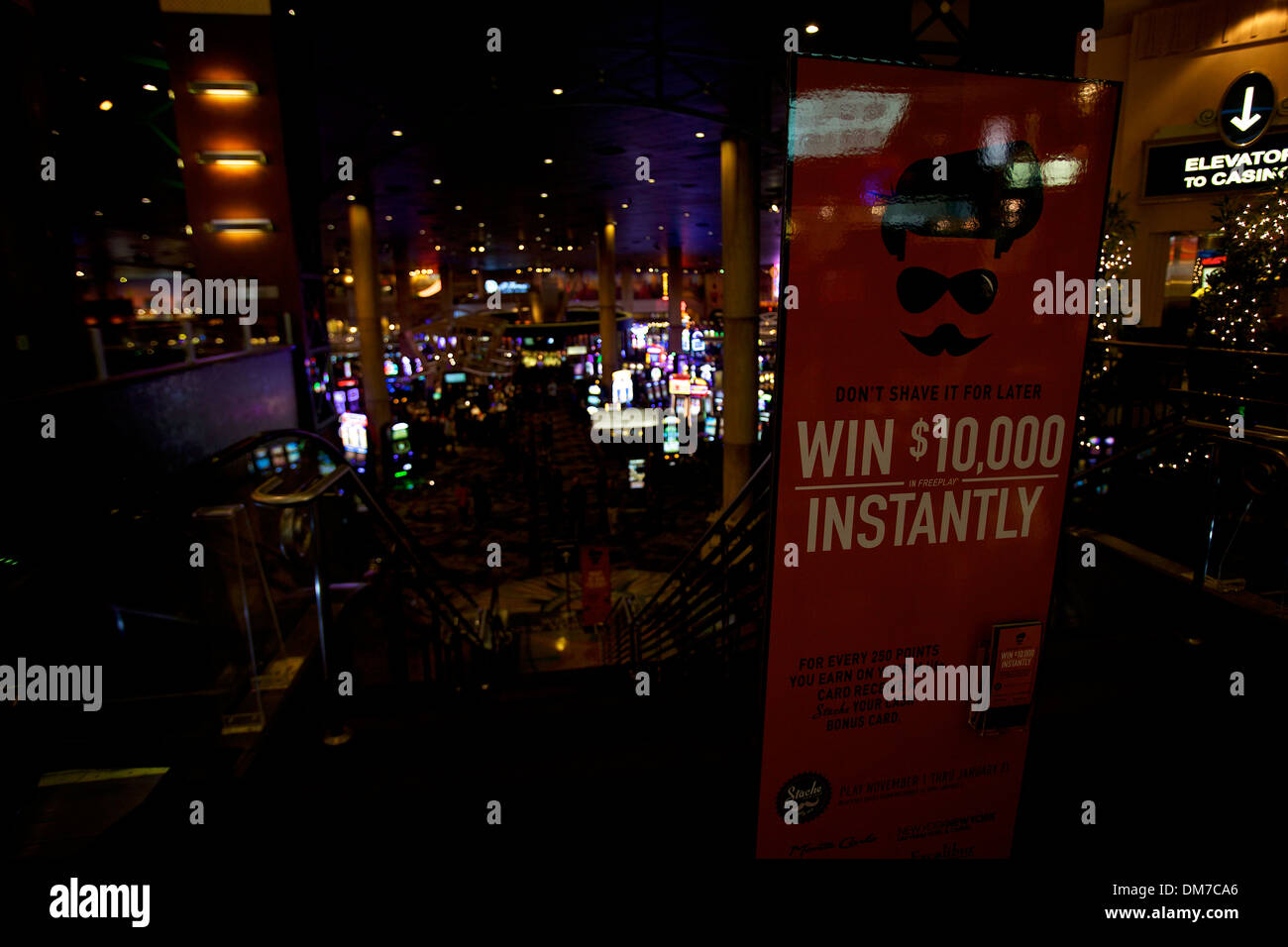 Las vegas slot machines hi-res stock photography and images - Alamy