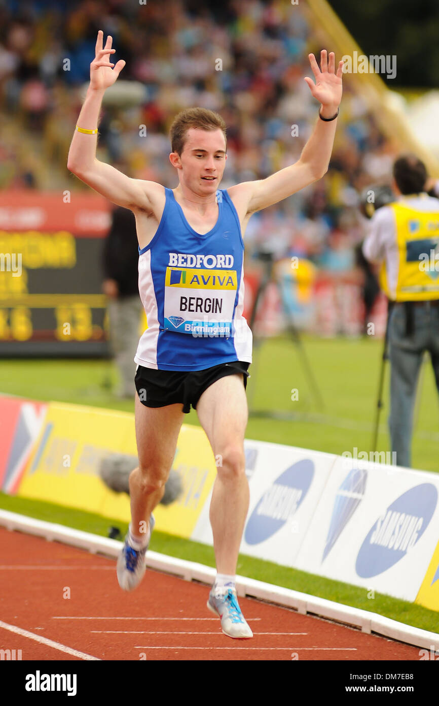 Matt Bergin in action winning Men's U20 3000M Final Aviva Diamond ...