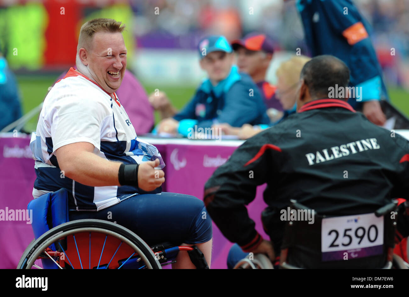 Richard Womack of Great Britain wins Gold medal for Men's Shot Put ...