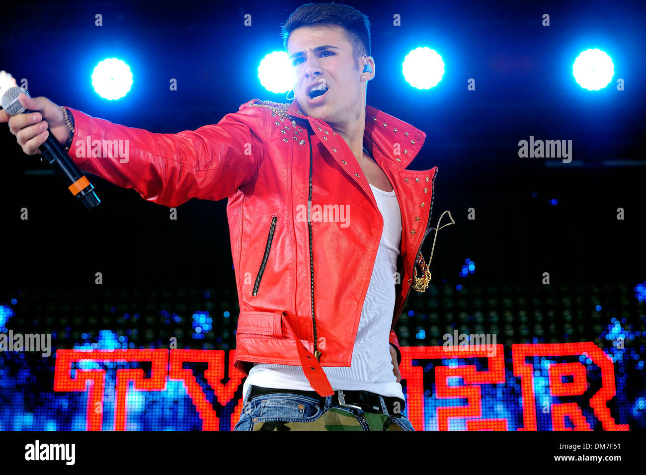 Tyler medeiros hi-res stock photography and images - Alamy