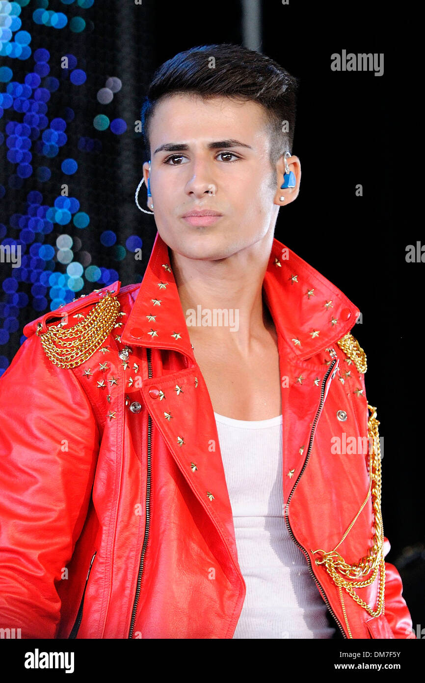 Tyler Medeiros performs at Molson Canadian Amphitheatre for Family ...