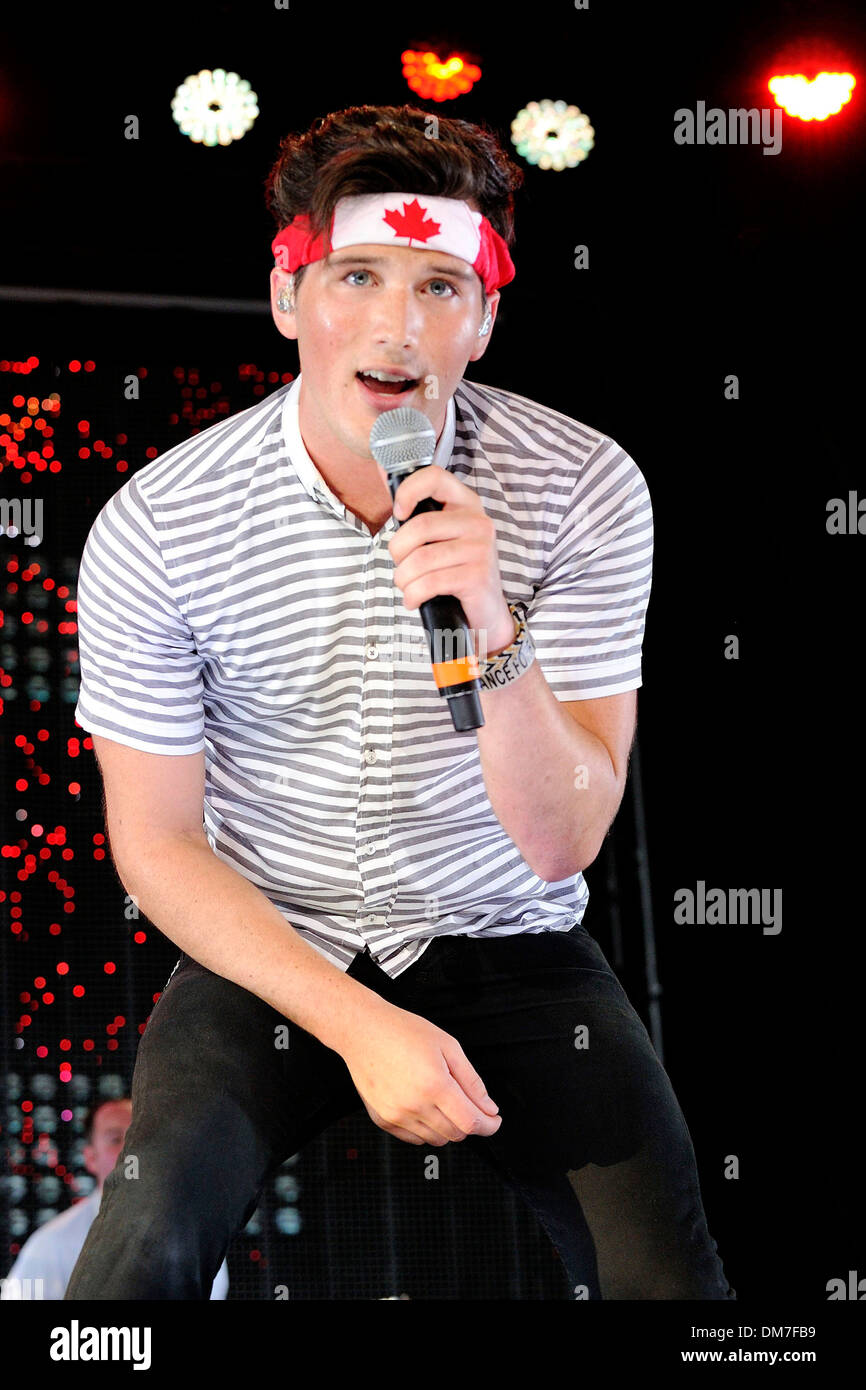 Ticket porter hi-res stock photography and images - Alamy