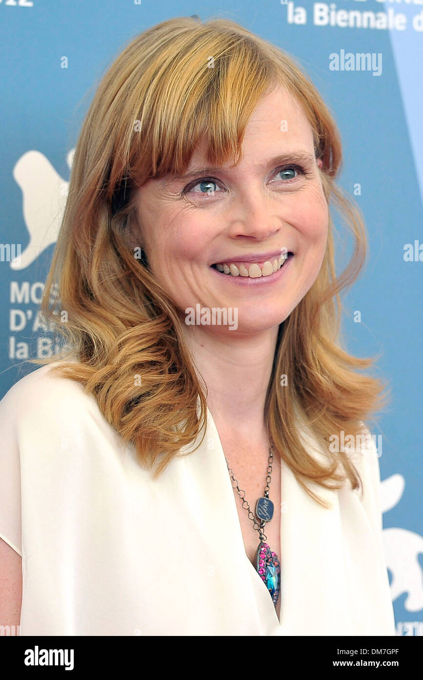 Isabelle Carre 69th Venice Film Festival - Cherchez Hortense ...