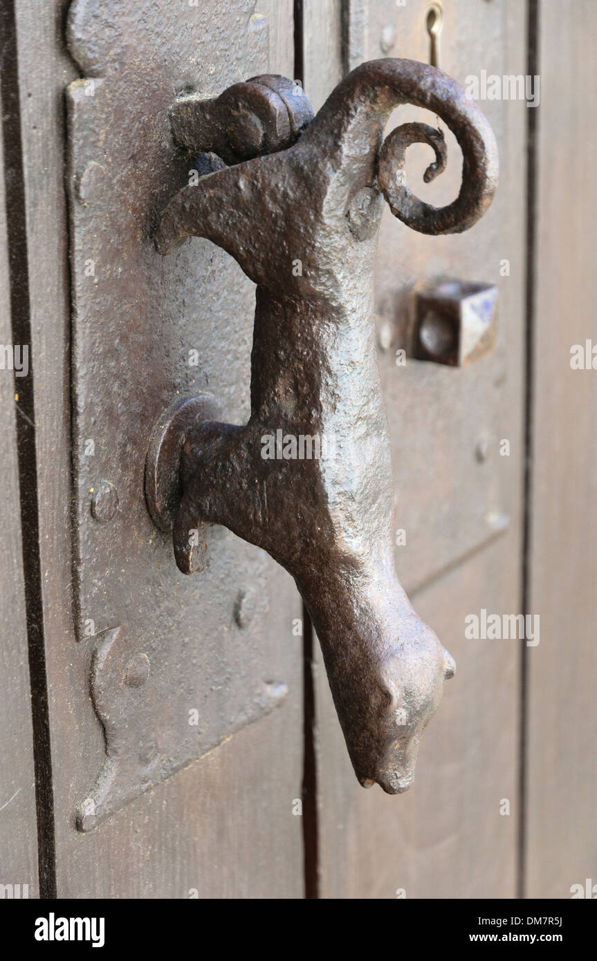 Daytime detail details door europe hi-res stock photography and images ...