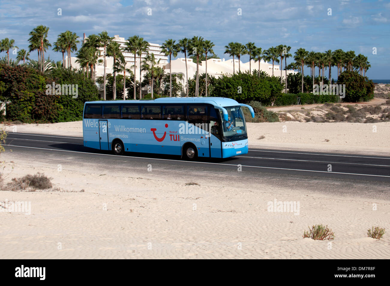 Tui bus hi-res stock photography and images - Alamy