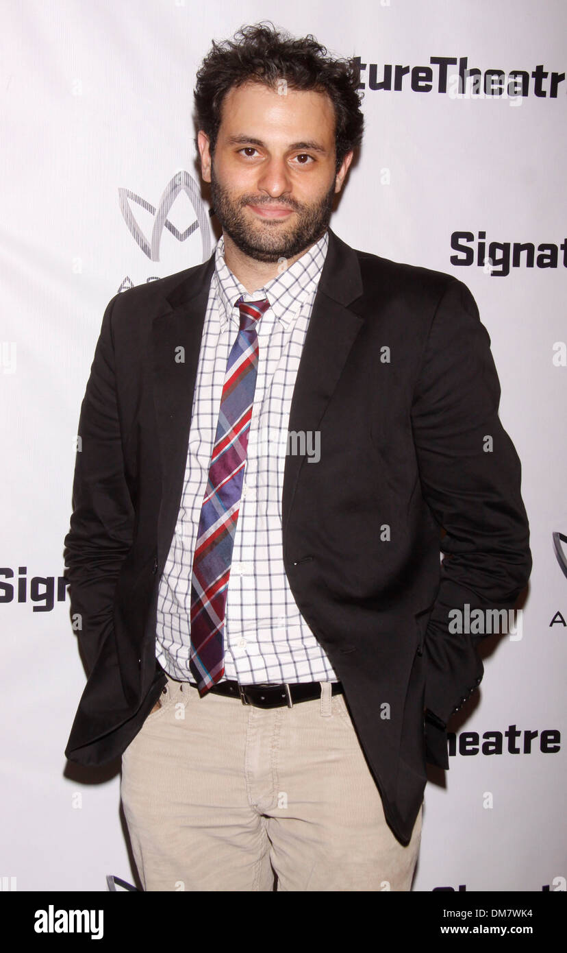 Arian moayed hi-res stock photography and images - Alamy