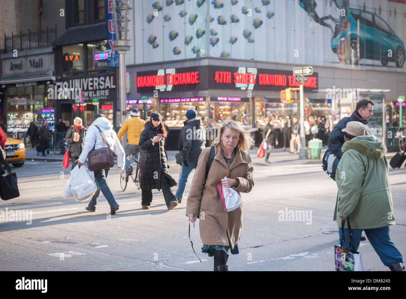 Diamond district 47th street manhattan hi-res stock photography and ...