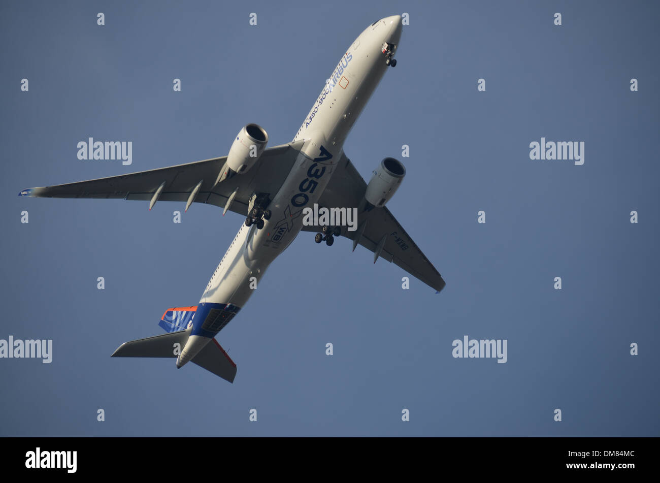 Airbus A350 flight test in Toulouse Stock Photo - Alamy