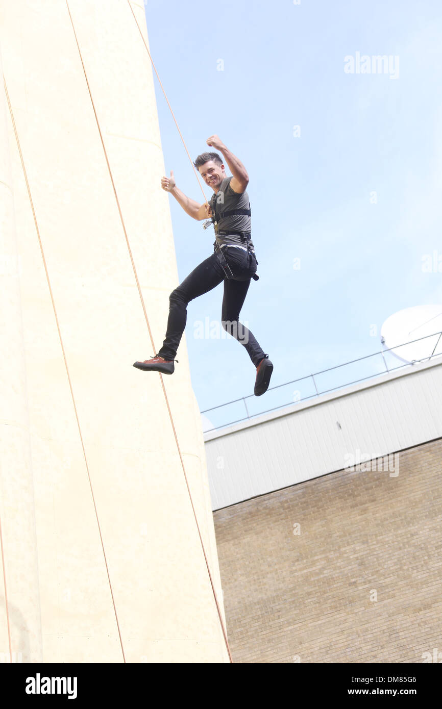 Leandro Penna Walker's deep ridged crisps - Britain's tallest climbing ...