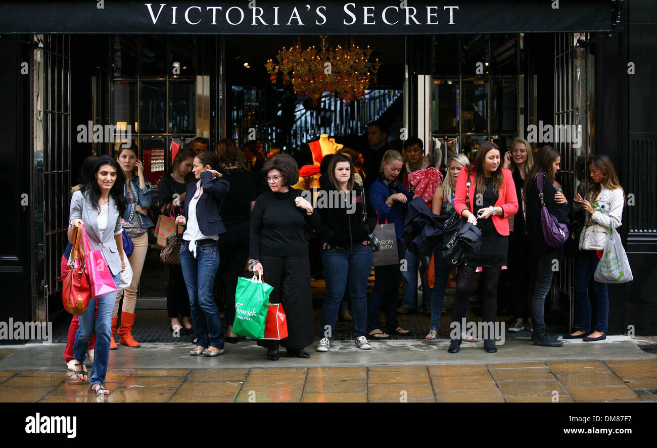 Exterior Views Victoria's Secret London flagship store launch on Bond ...