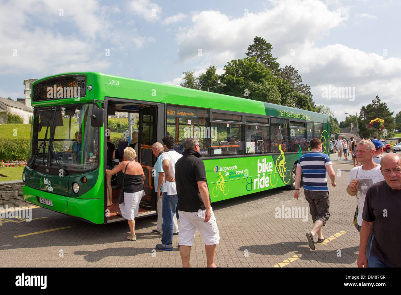 Bike Friendly Bus -bike and ride bus The Lake District Bus specially ...