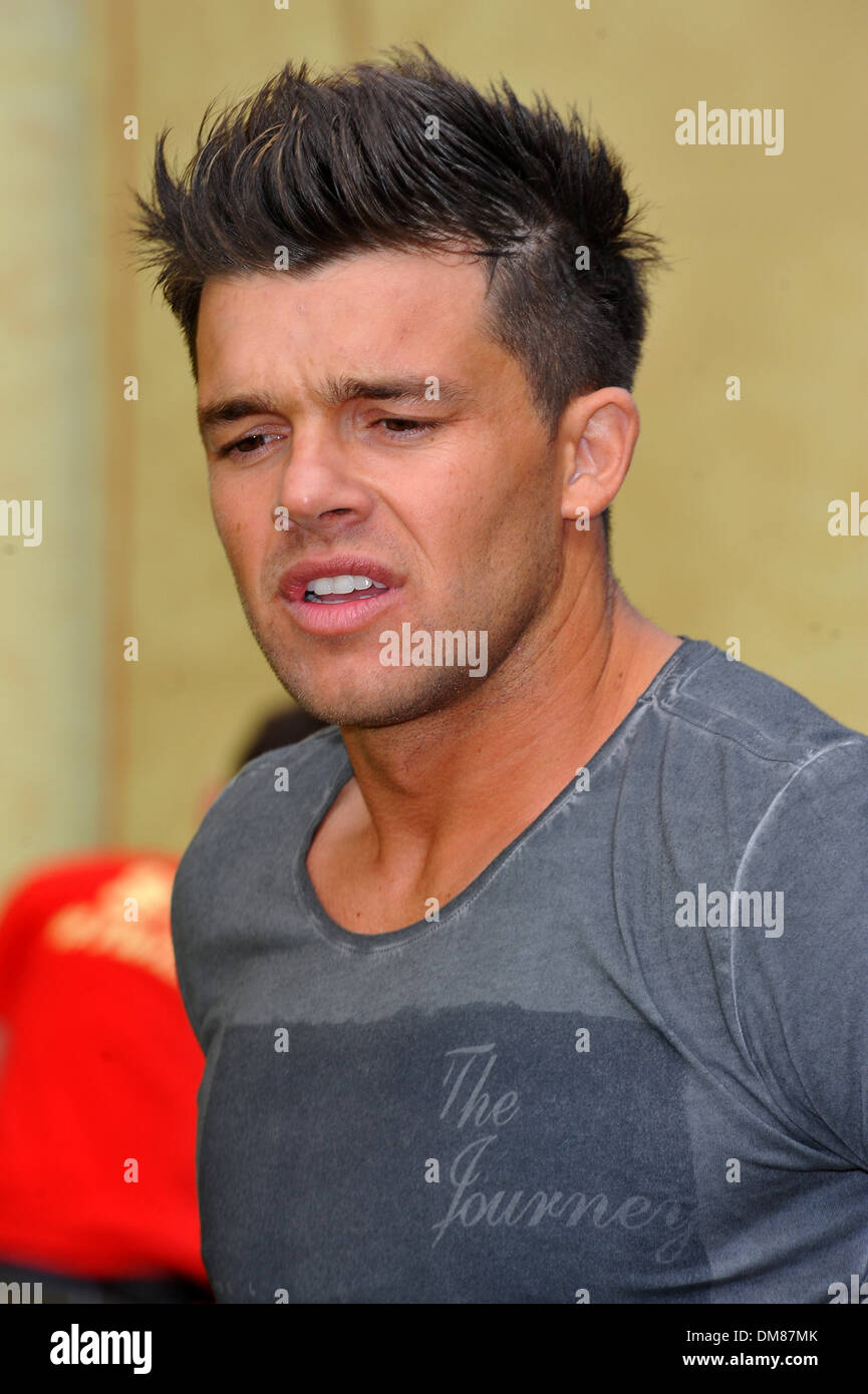 Walkers crisps old hi-res stock photography and images - Alamy