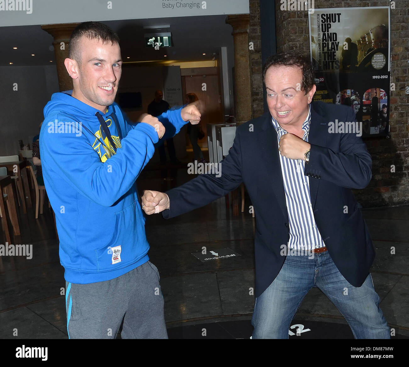 Boxing commentator hi-res stock photography and images - Alamy