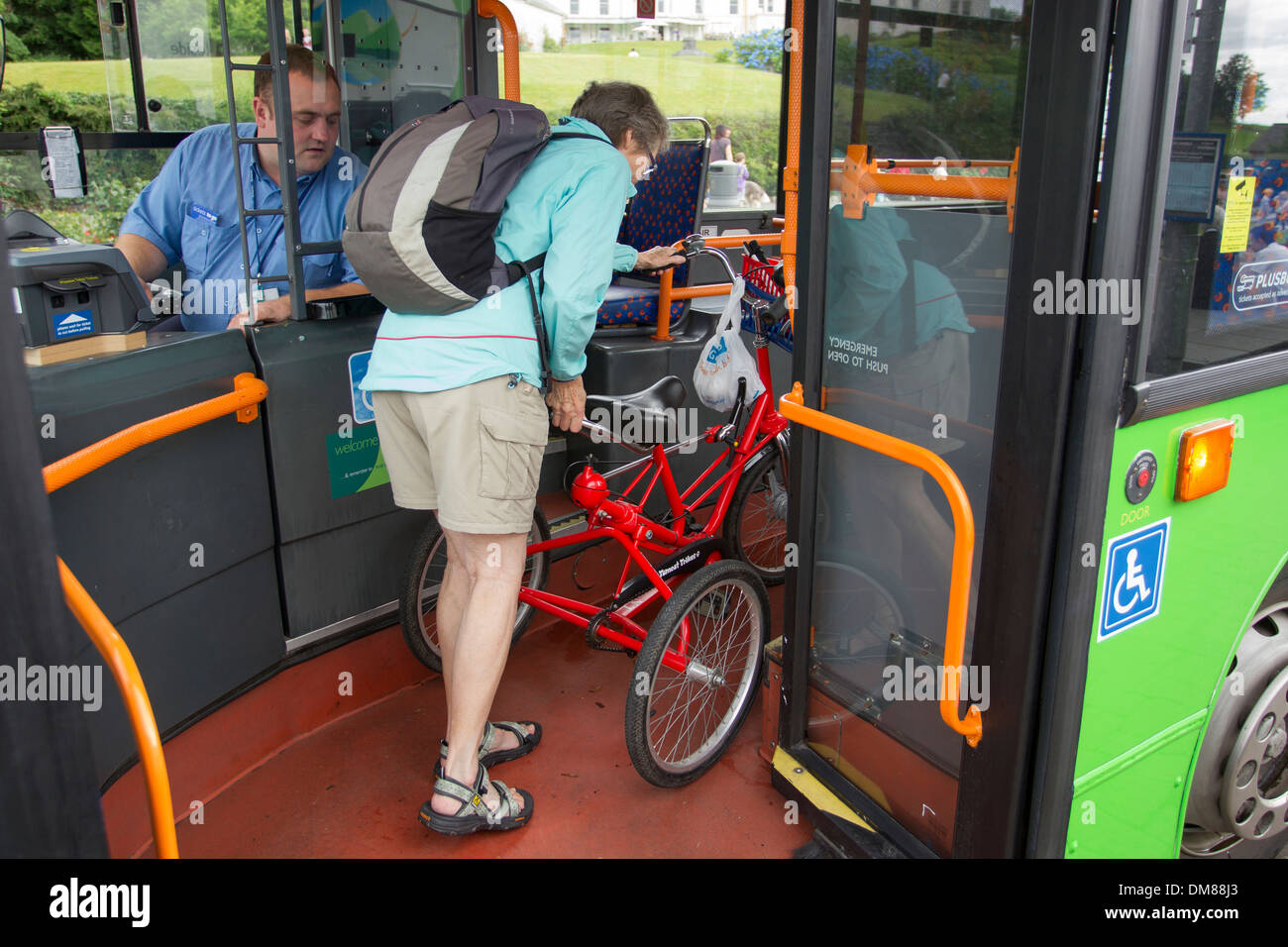 Bike Friendly Bus -bike and ride bus The Lake District Bus specially ...