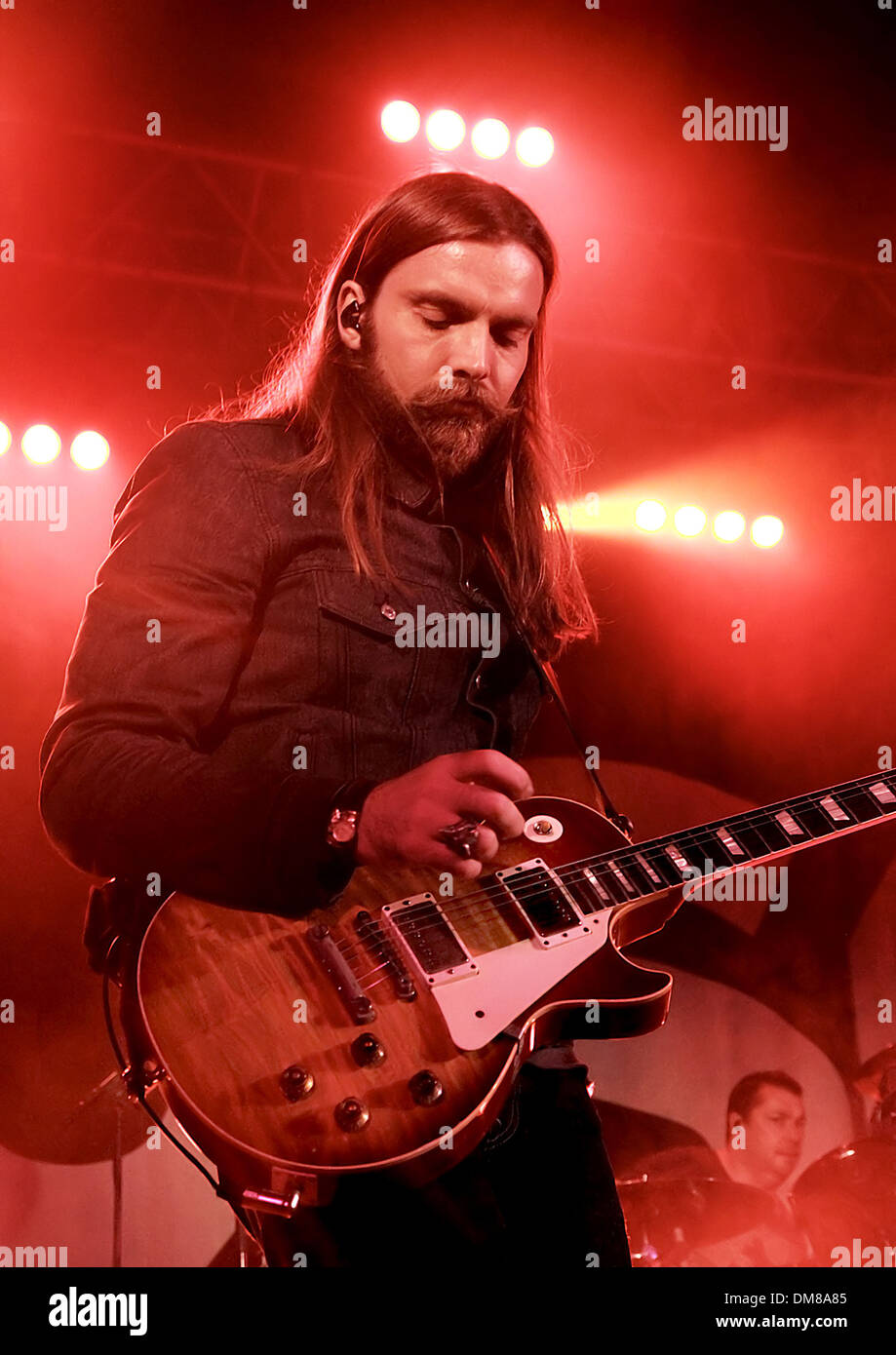 Chris traynor hi-res stock photography and images - Alamy
