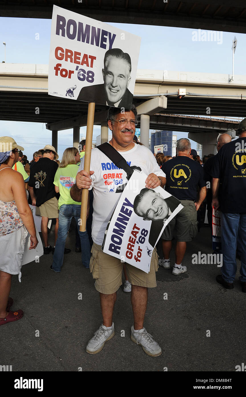 St pete times forum hi-res stock photography and images - Alamy