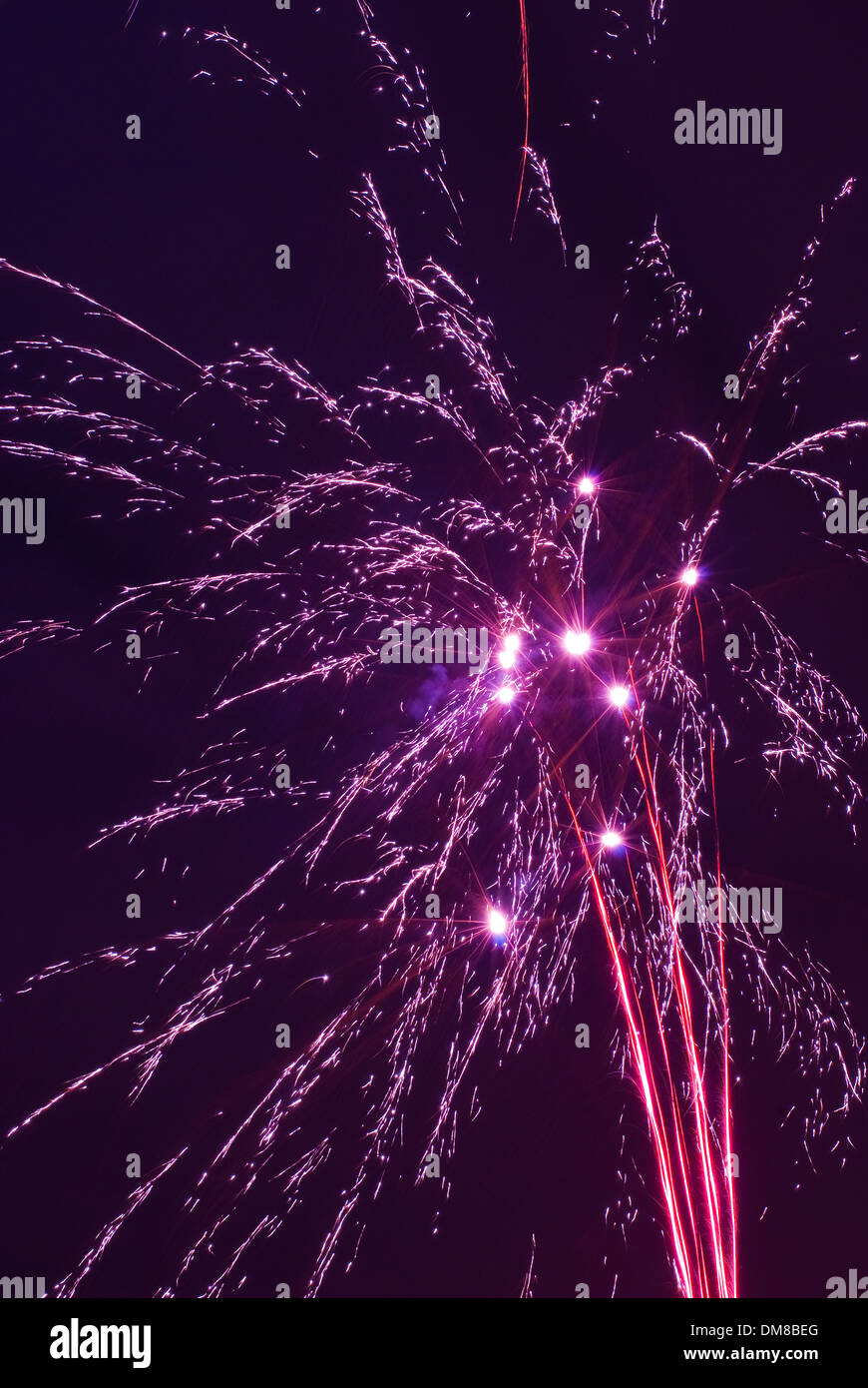 Multiple red orange fireworks hi-res stock photography and images - Alamy