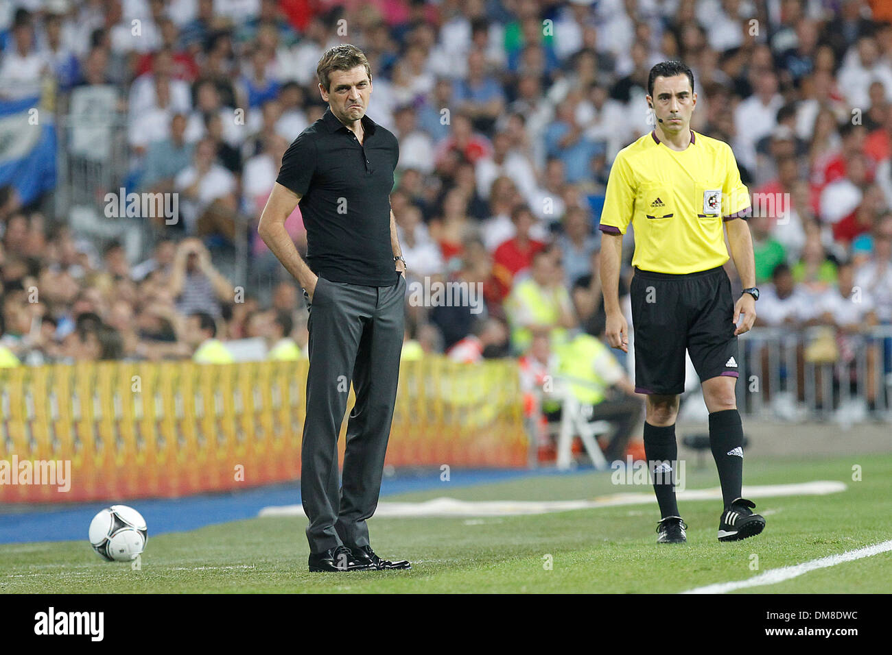 F.C Barcelona coach Tito Vilava Real Madrid vs Barcelona 2nd leg of ...